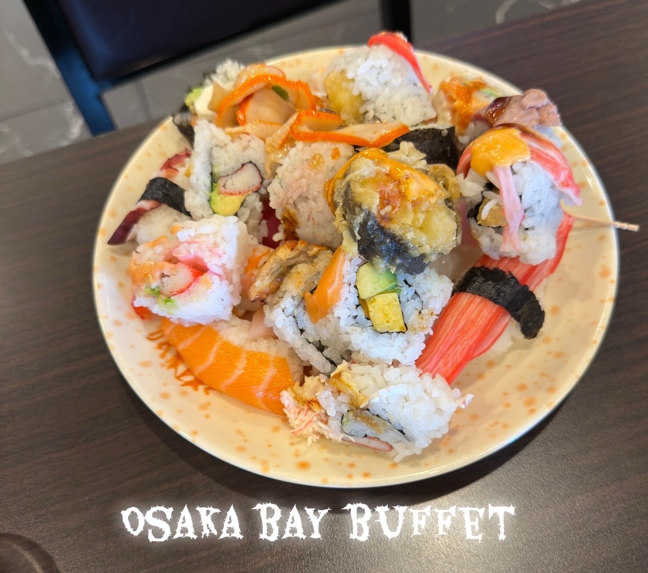 Luisa (@ldavisreator) - Urlebird