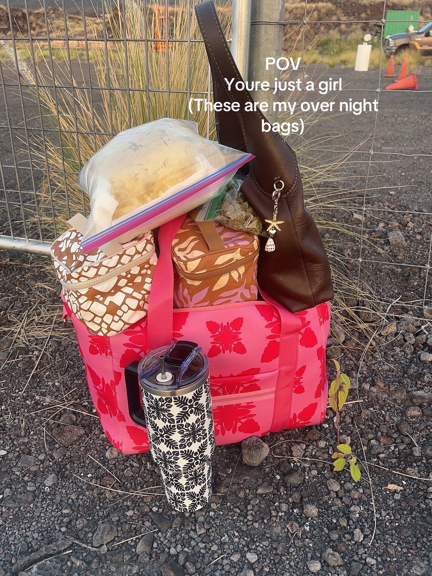 Snatched, supported, and serving looks | Cardis | 𝒞𝓊𝓇𝓋𝓎𝒮𝓉𝓎𝓁𝑒 (@cardis.ego)