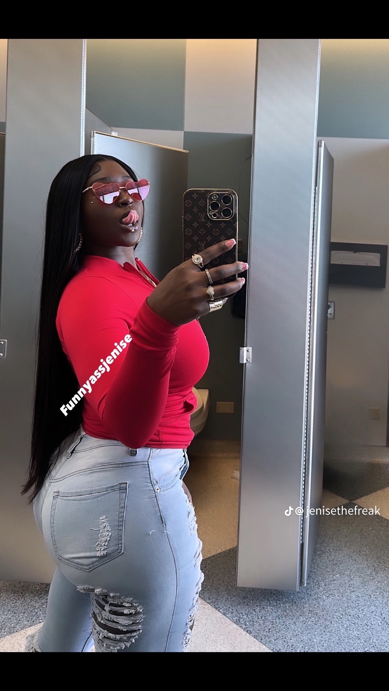 Jenise hart (@jeniseth_efreak) - Urlebird