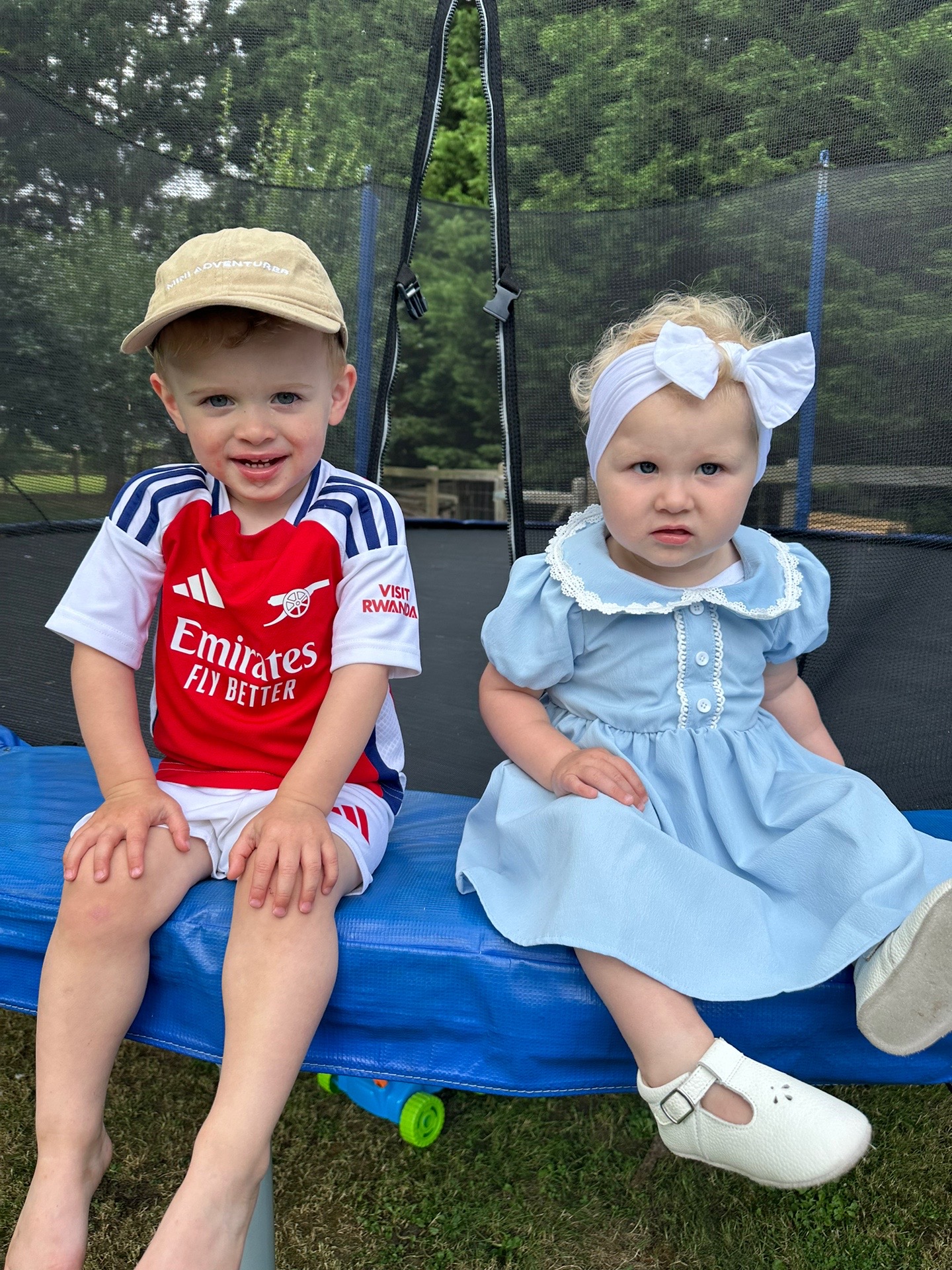 Ashlee Louise (@ashlee_louise) - Urlebird